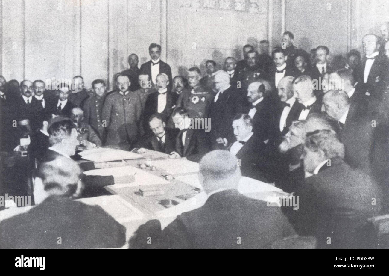 Brest litovsk treaty hi-res stock photography and images - Alamy