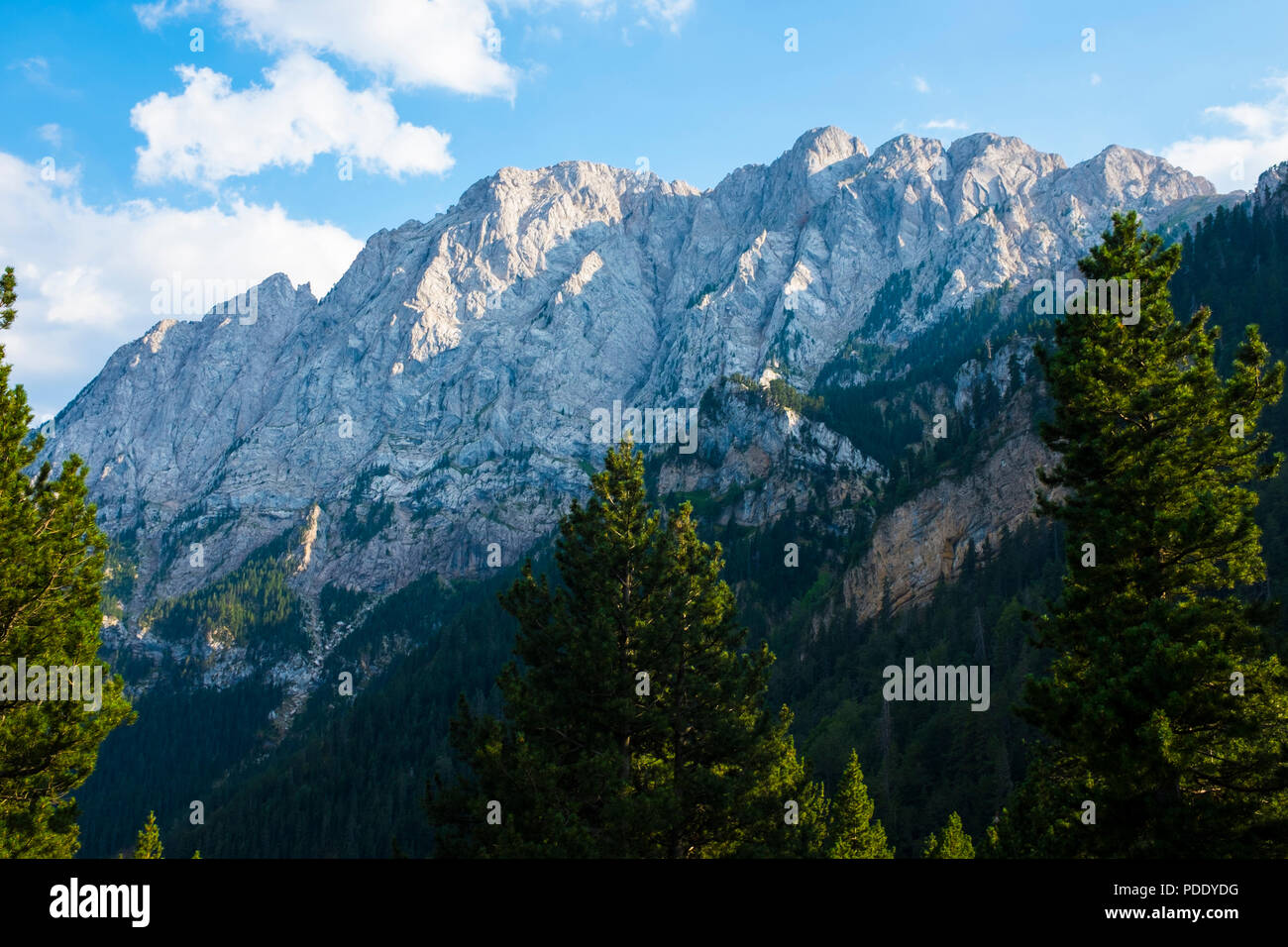 Parc natural del pedraforca hi-res stock photography and images - Alamy