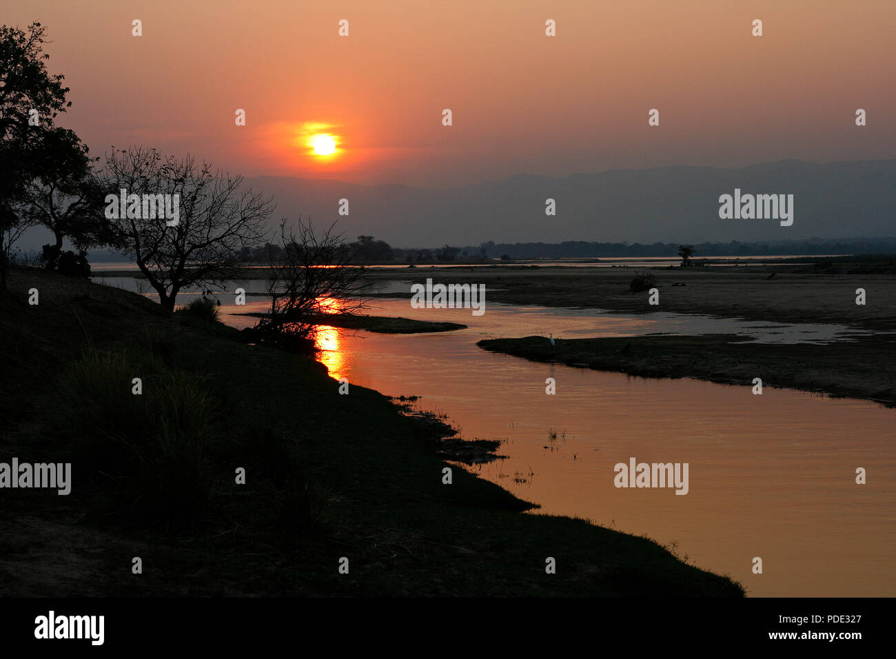 Zimbabwe sunrise hi-res stock photography and images - Alamy