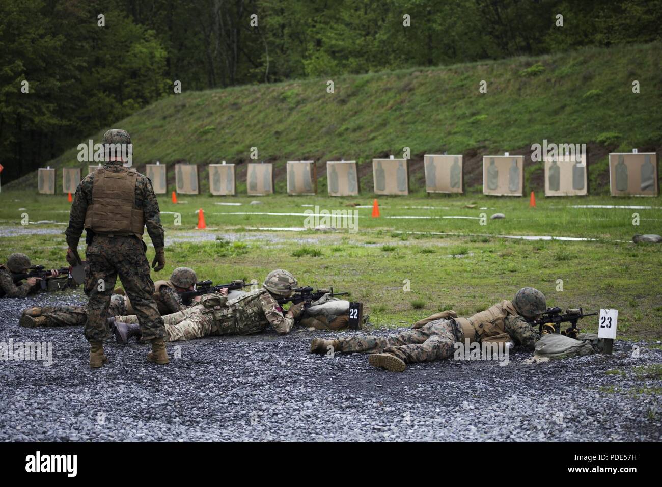 Royal marine reserve commandos hi-res stock photography and images - Alamy