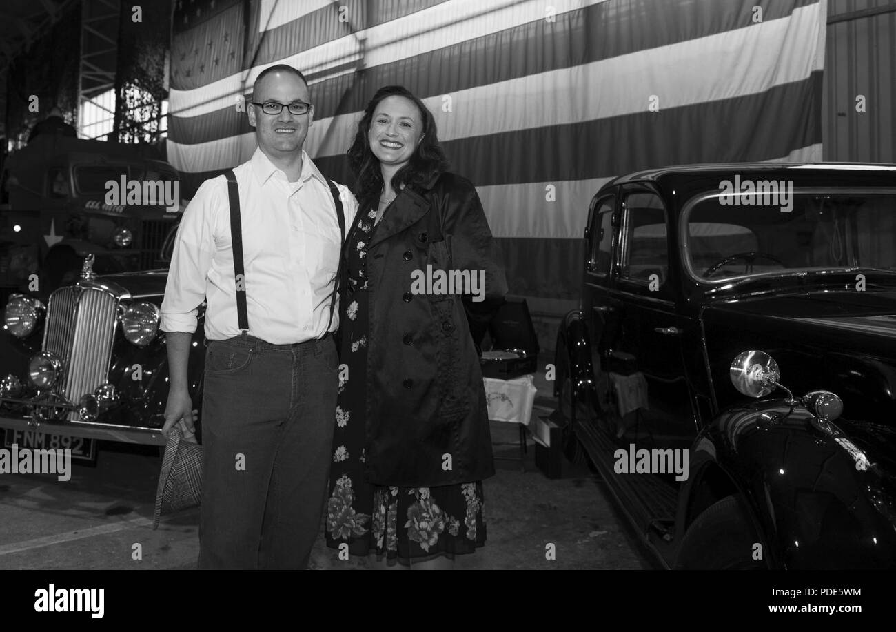 U.S. Air Force Lt Col Mark Roman (left), 423 Communication Squadron ...