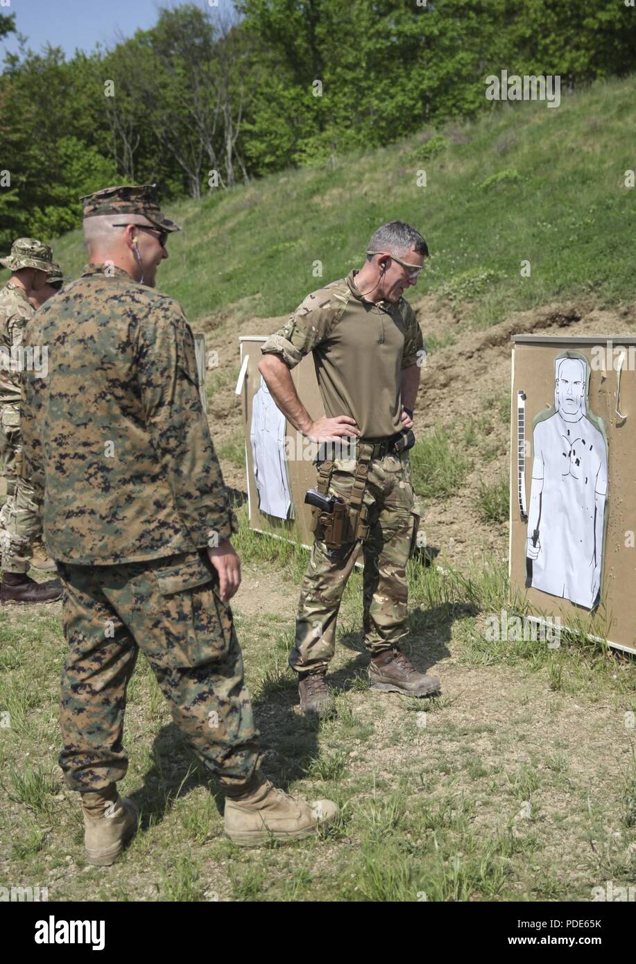 British Army Pte. Anthony Rice (right), commando with 131 Commando ...