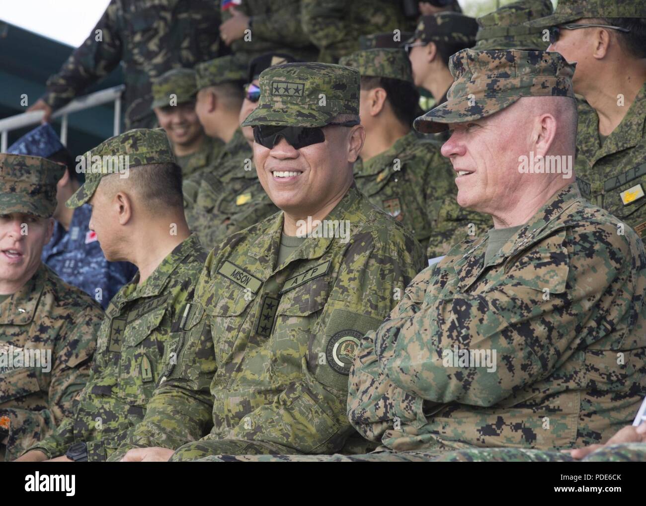 Philippine armed chief staff general hi-res stock photography and ...
