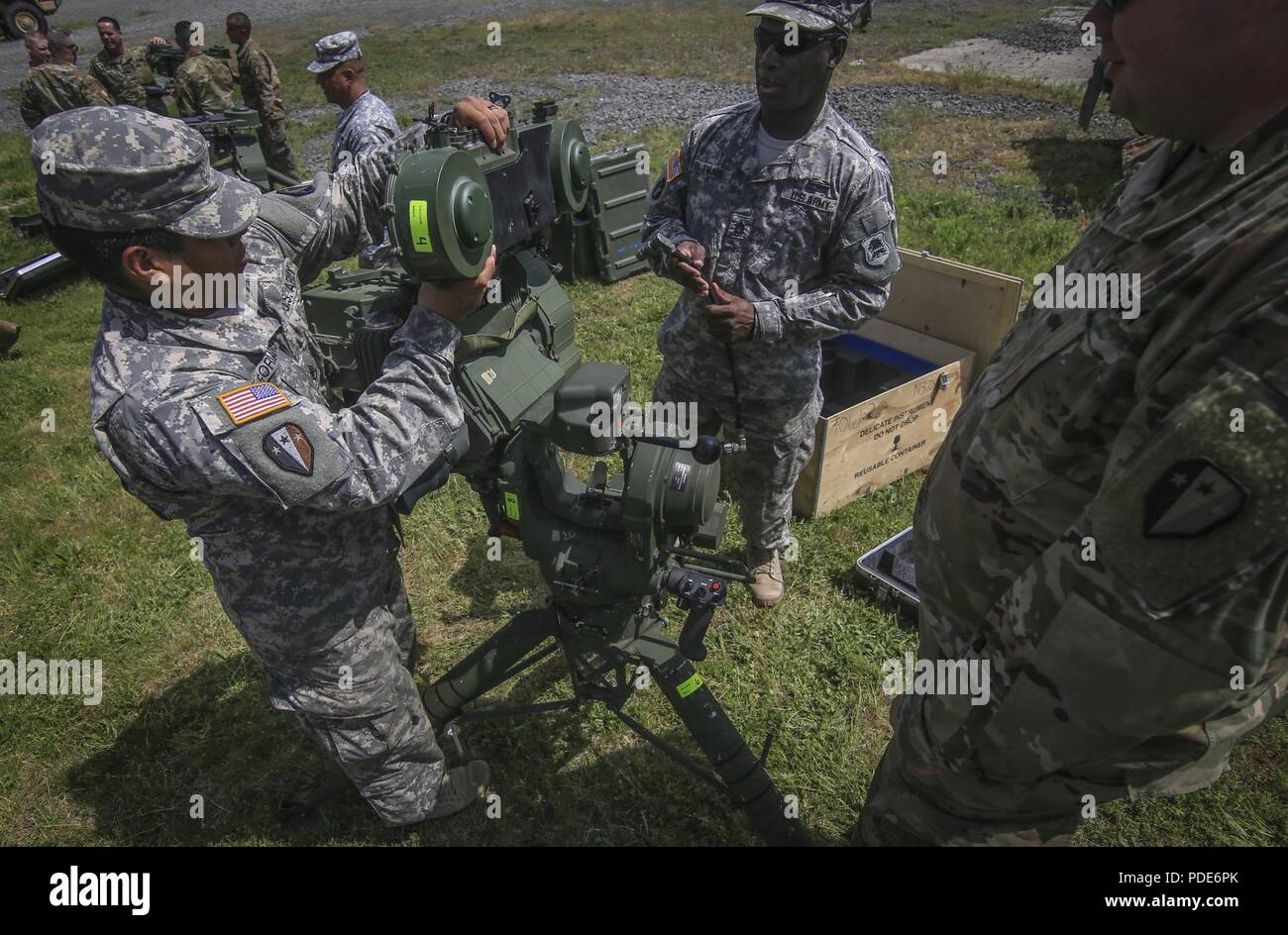 Tow anti tank missile hi-res stock photography and images - Alamy