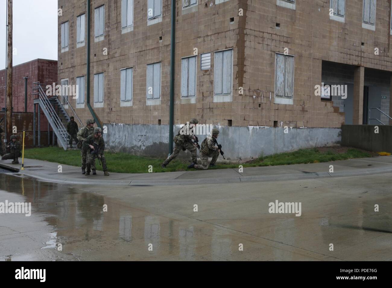 U.S. Marines with 6th Engineer Support Battalion, 4th Marine Logistics ...