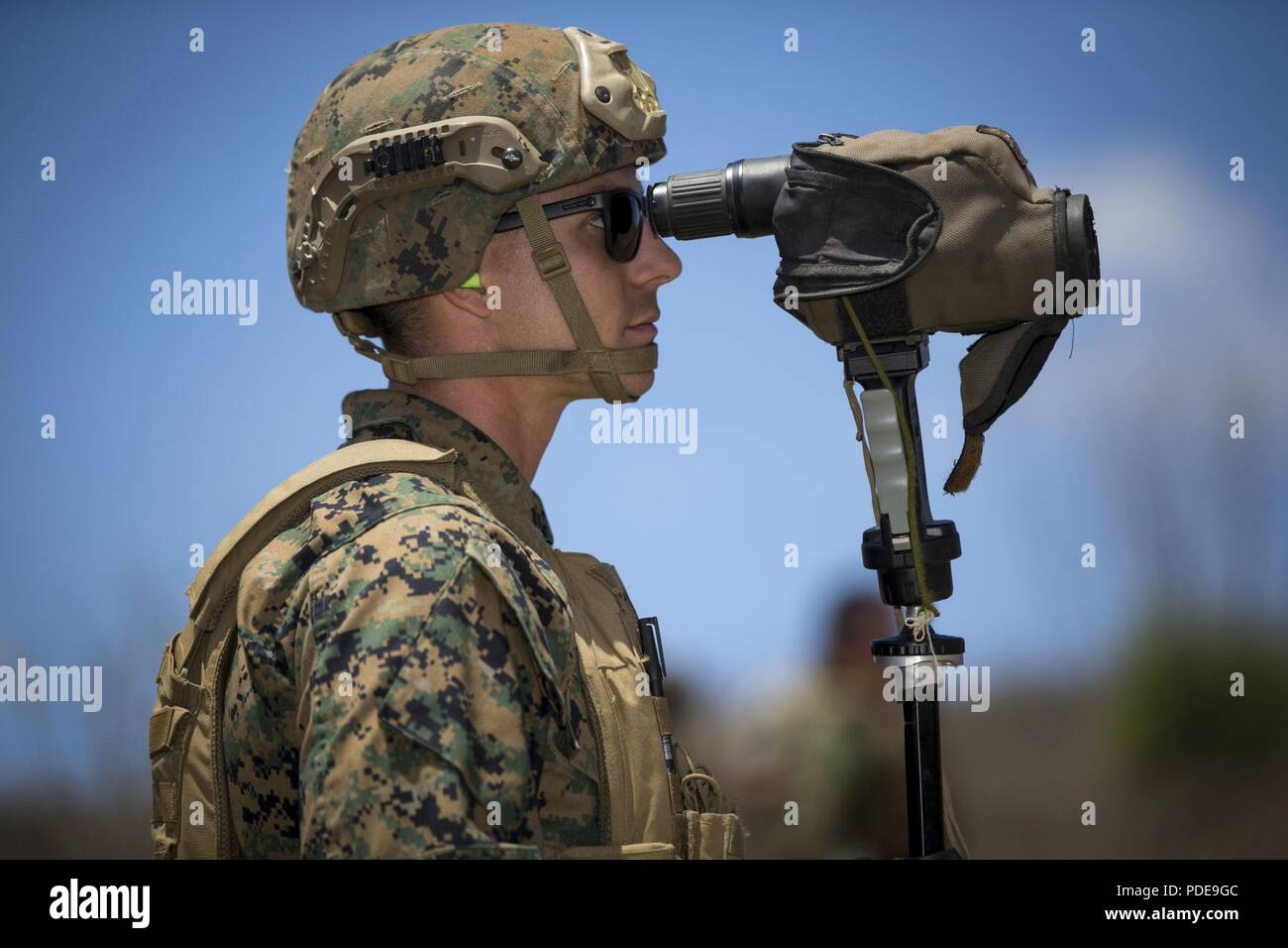 Staff Sgt. Sean Waterman, course chief, Reconnaissance Training Company ...