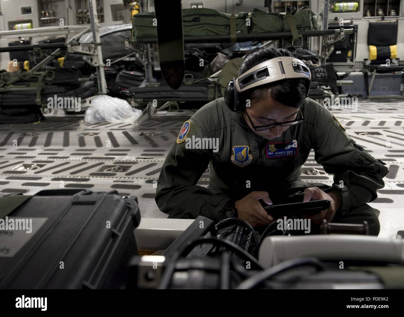18th aeromedical evacuation squadron hi-res stock photography and ...
