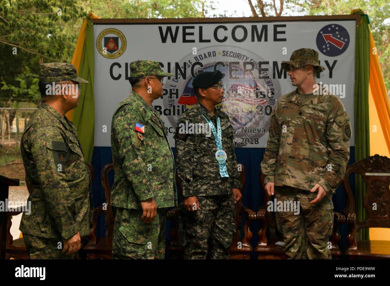 The 48th infantry brigade combat team commander hi-res stock ...