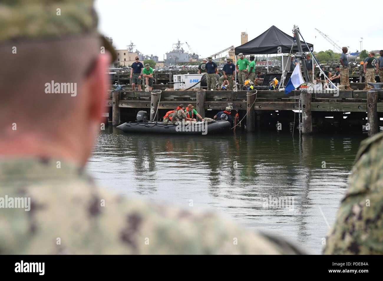BEACH, Va. (May 18, 2018) U.S. Navy Sailors attached to Underwater ...