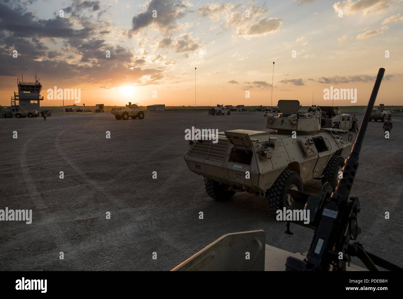 346th military police company hi-res stock photography and images - Alamy