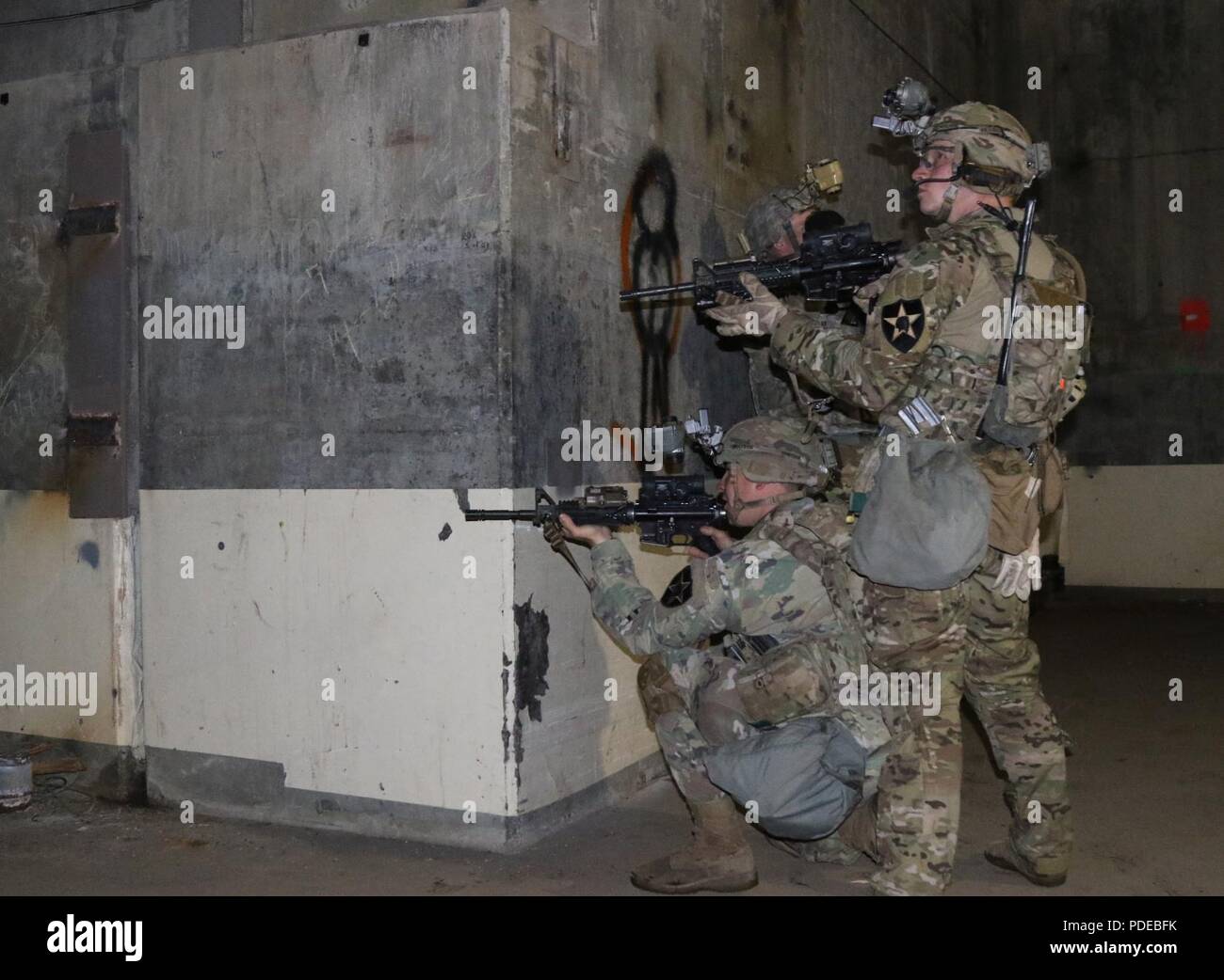 Soldiers of 2nd Stryker Brigade Combat Team, 2nd Infantry Division ...