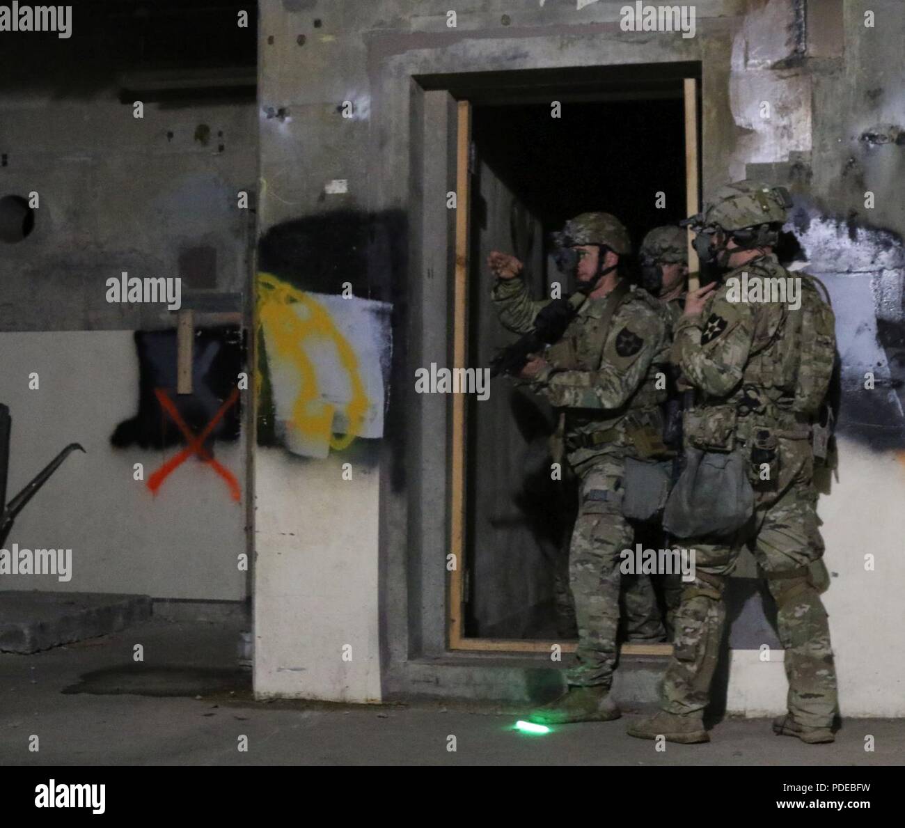 Underground operations center hi-res stock photography and images - Alamy