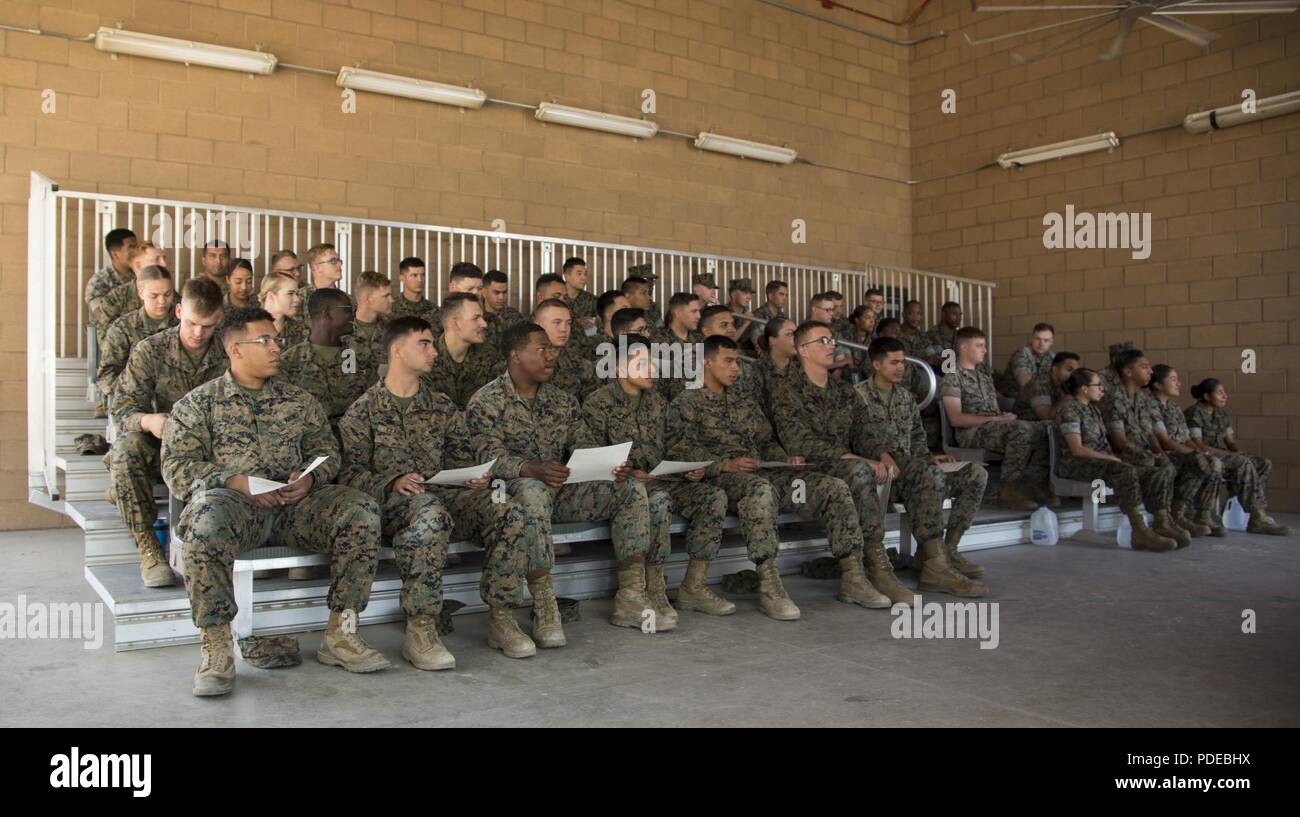 Combat marksmanship coach hi-res stock photography and images - Alamy