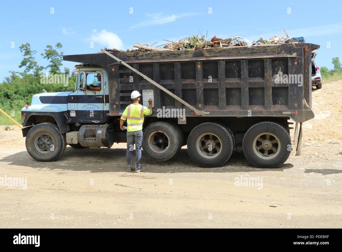 The U.S. Army Corps of Engineers (USACE) debris collection and ...