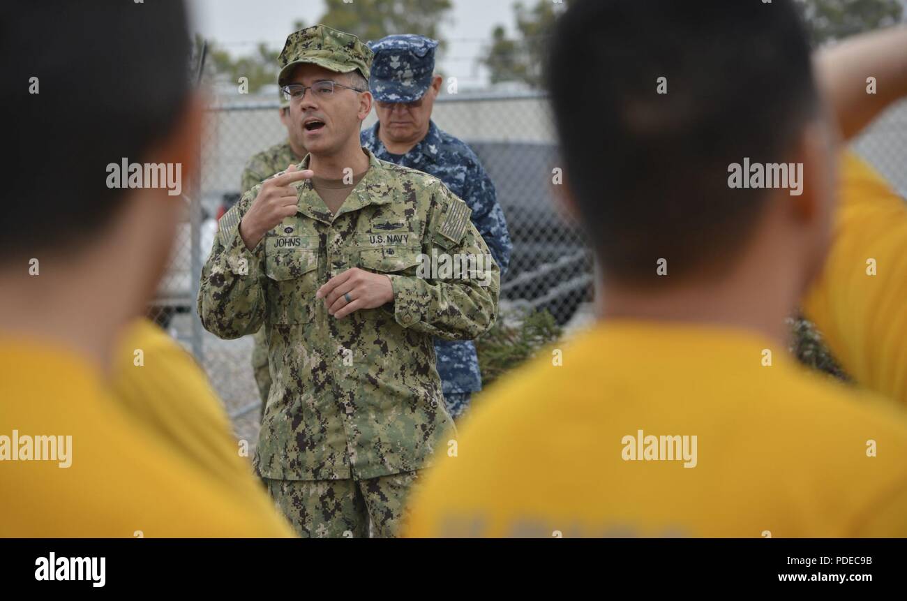Navy operational support center nosc los angeles hi-res stock ...