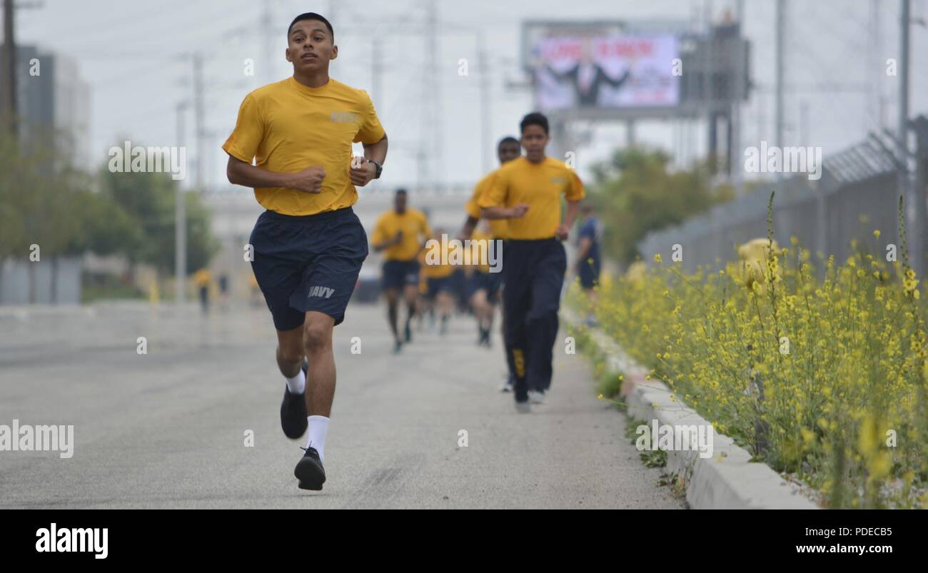BELL GARDENS, Calif. (May 20, 2018) Yeoman Seaman Apprentice Ivan ...
