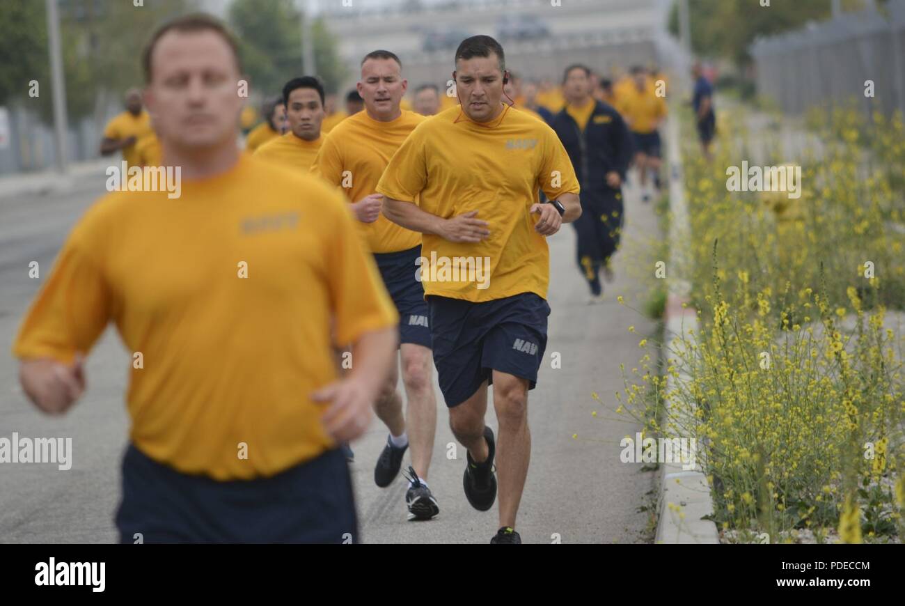 Navy operational support center nosc los angeles hi-res stock ...