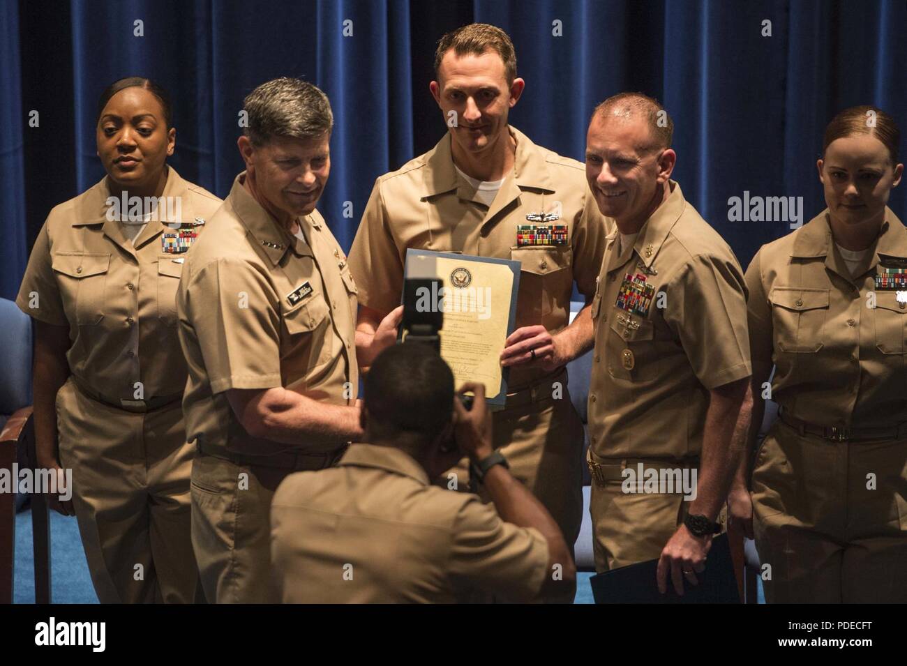 Engineman petty officer 1st class hi-res stock photography and images ...