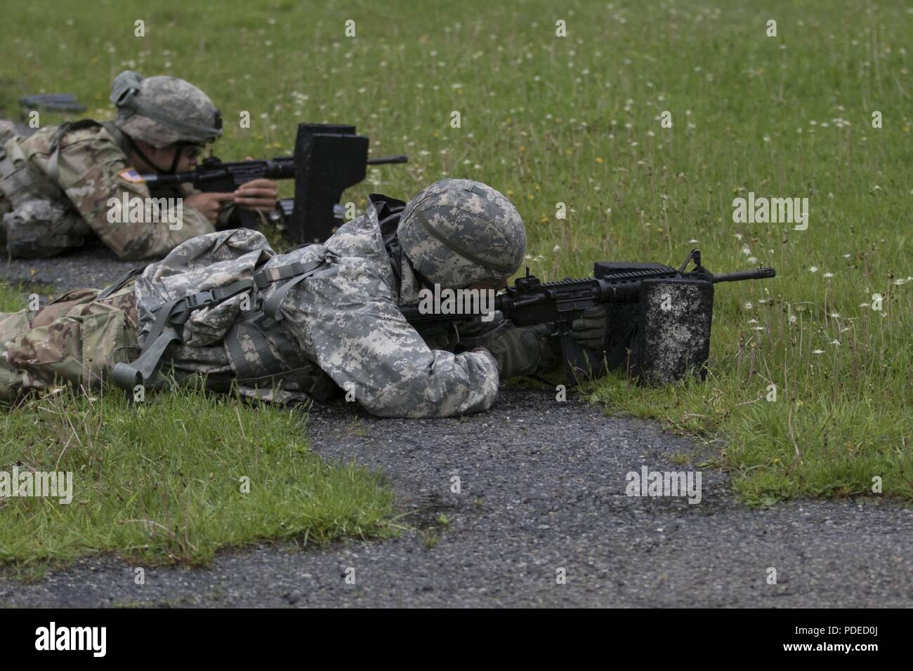 56th military police battalion hi-res stock photography and images - Alamy
