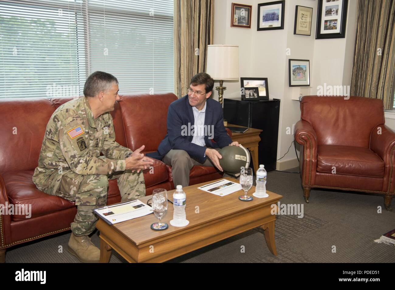 Gen. Stephen Townsend, Commanding General of the U.S. Army Training and Doctrine Command, meets ...