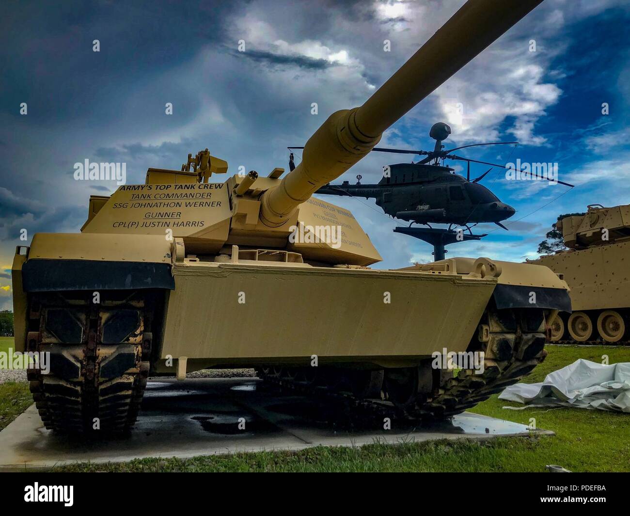 3 67 armor hi-res stock photography and images - Alamy
