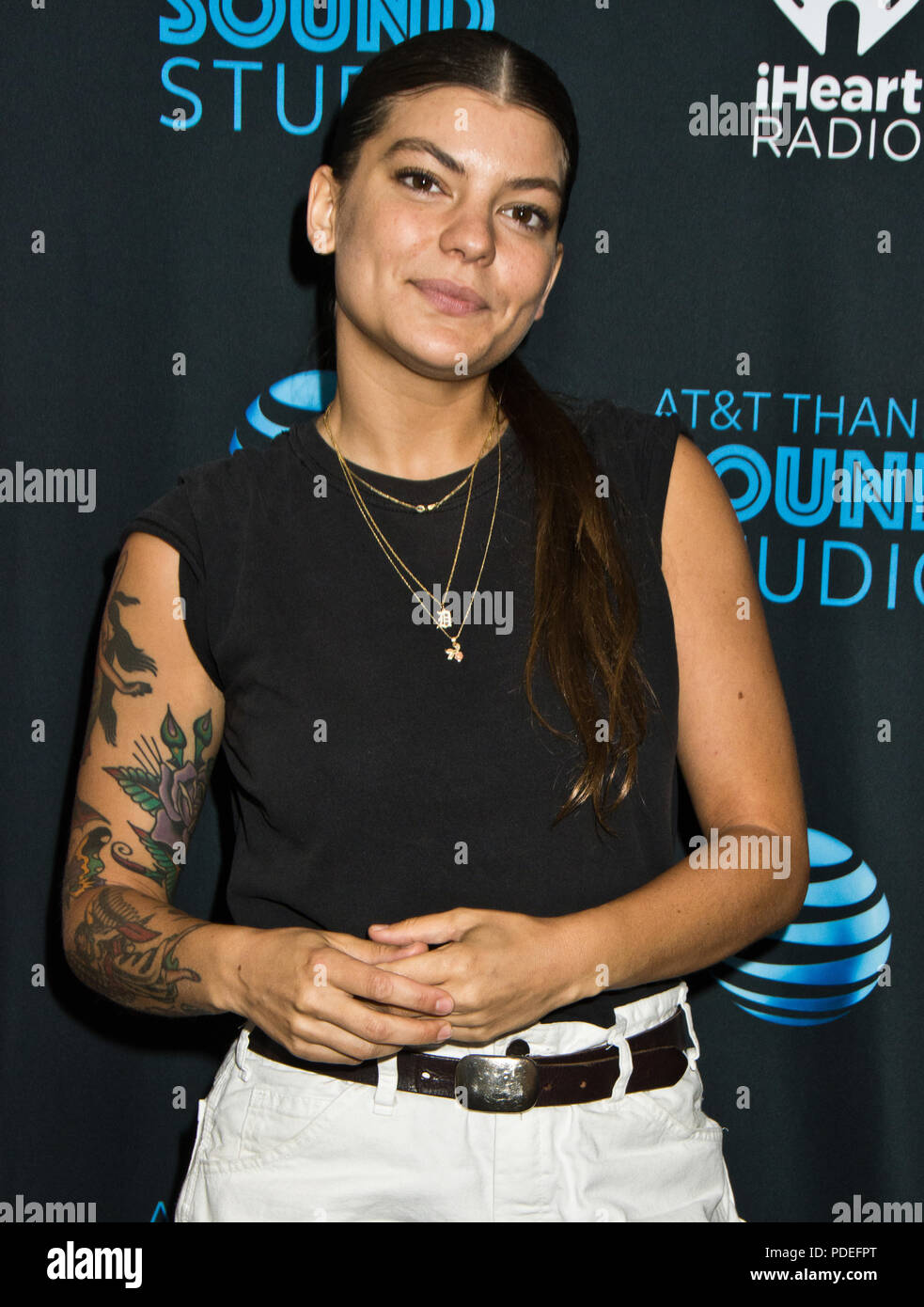 Donna missal singer hi-res stock photography and images - Alamy