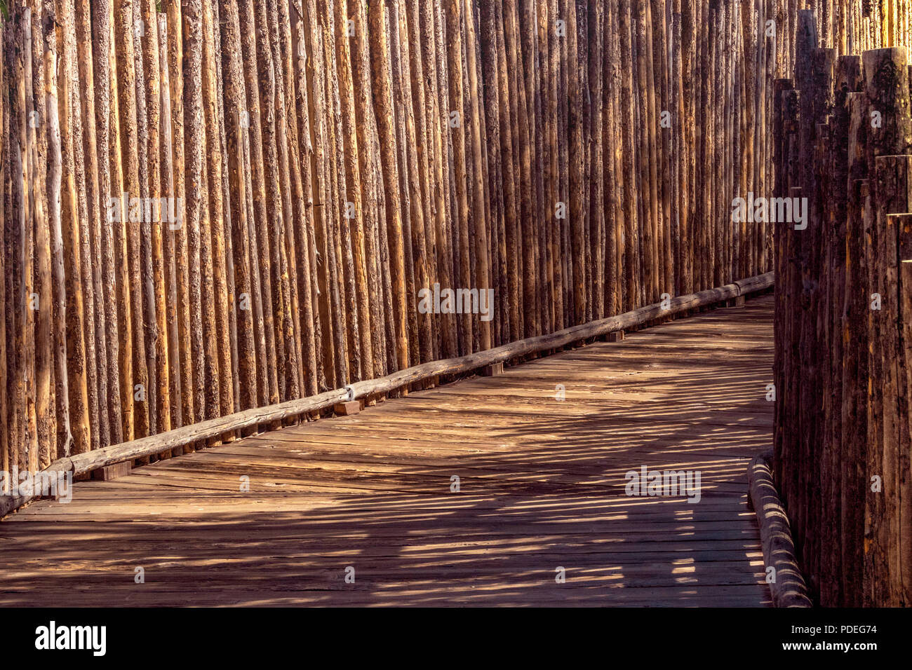 Bamboofence hi-res stock photography and images - Alamy