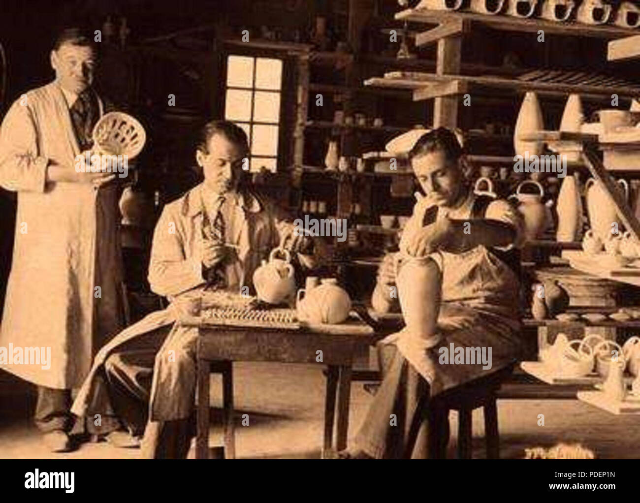 212 Louis Sicard avec ses deux fils, Théo et Georges Stock Photo - Alamy