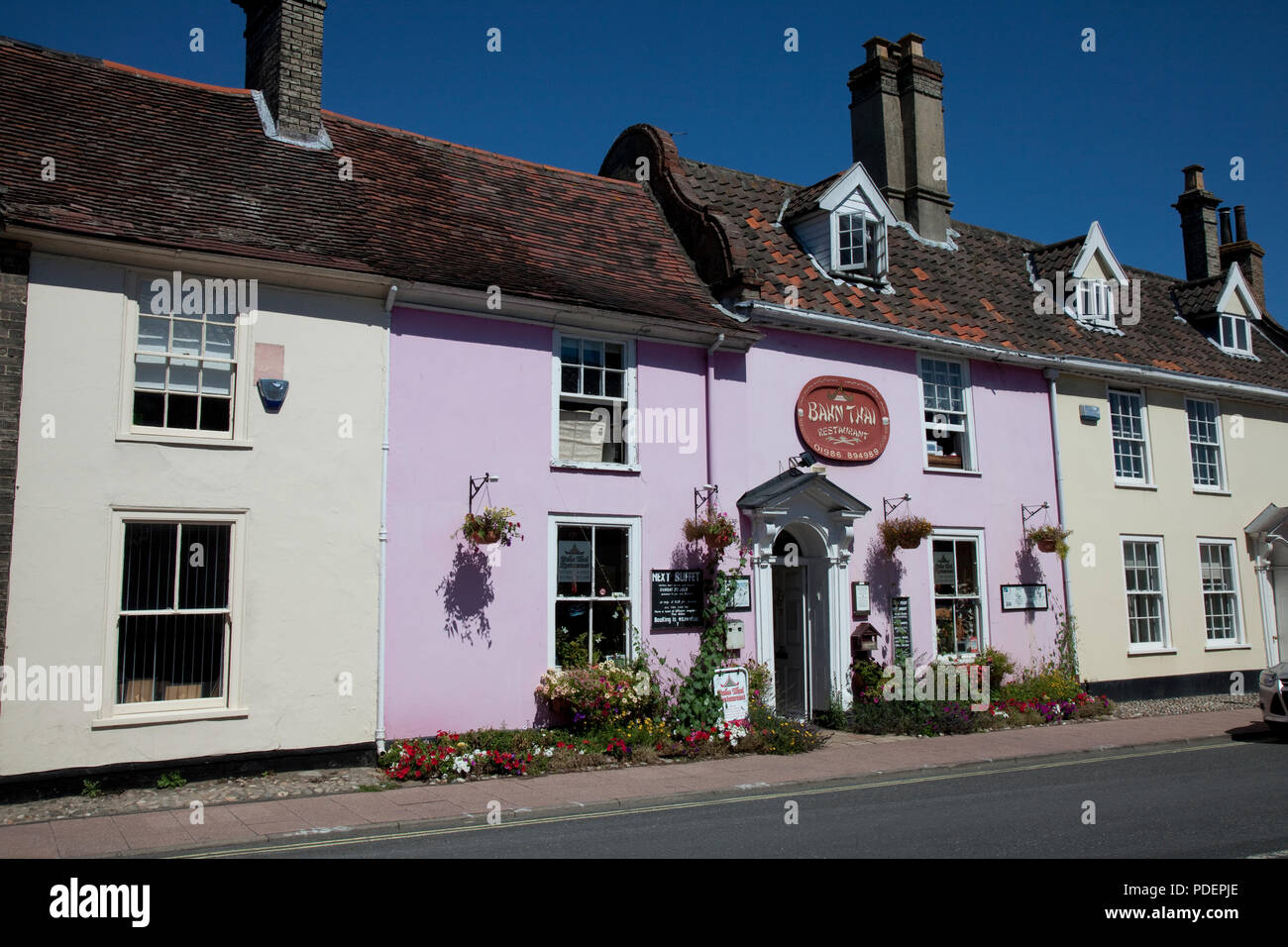 River waveney bungay suffolk hi-res stock photography and images - Alamy