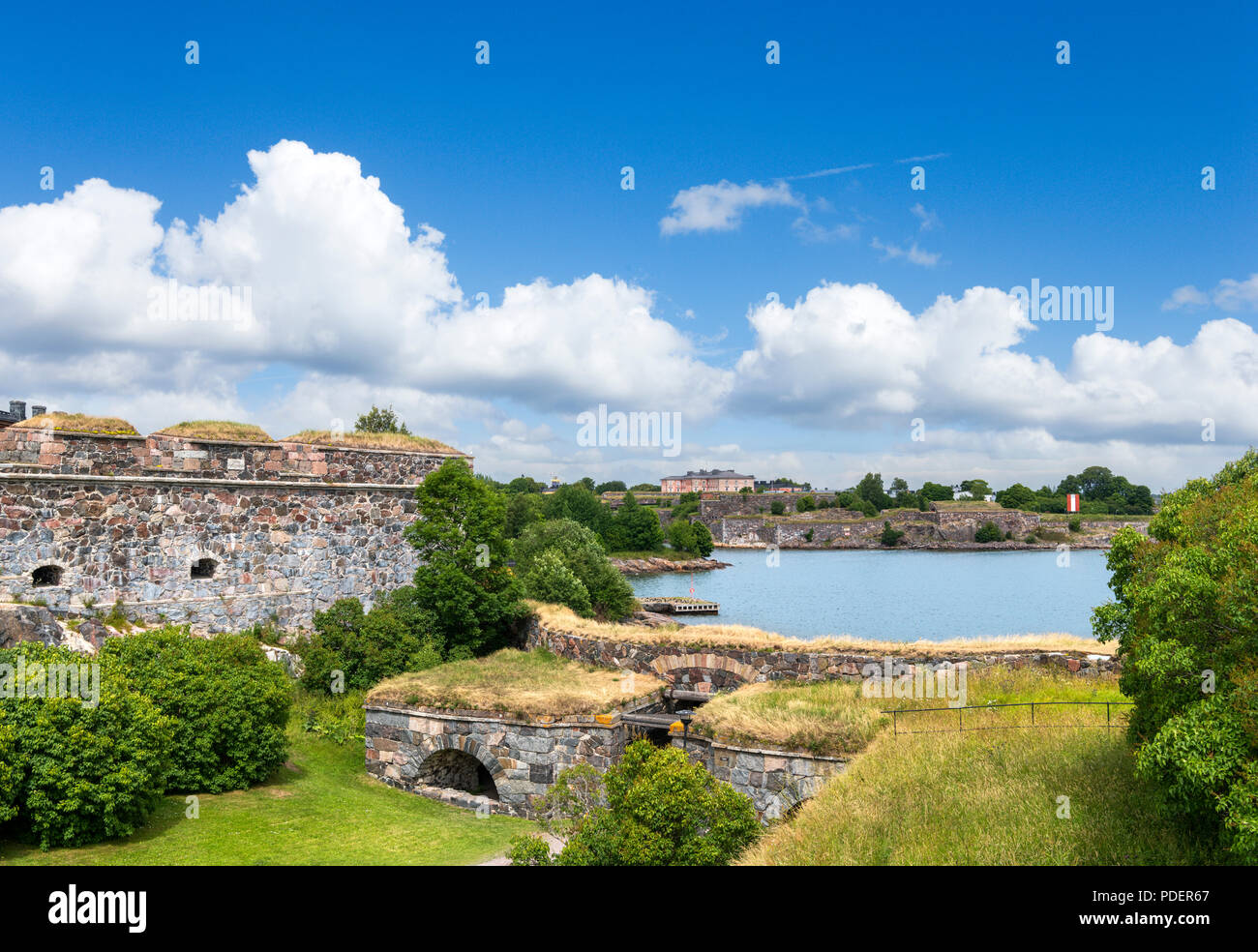 Suomenlinna, Helsinki. Fortress at Suomenlinna looking towards King's ...