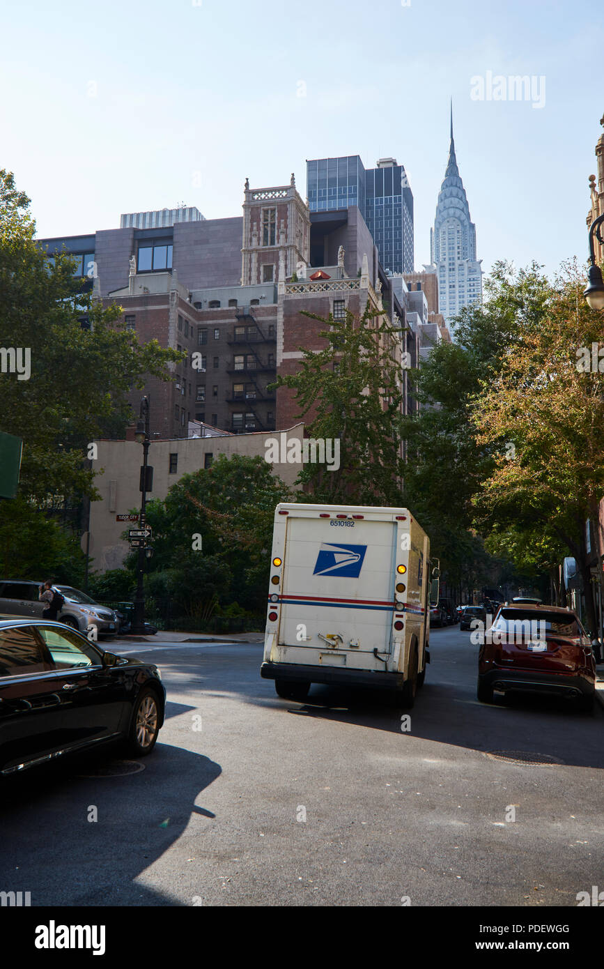 Postal truck hi-res stock photography and images - Alamy