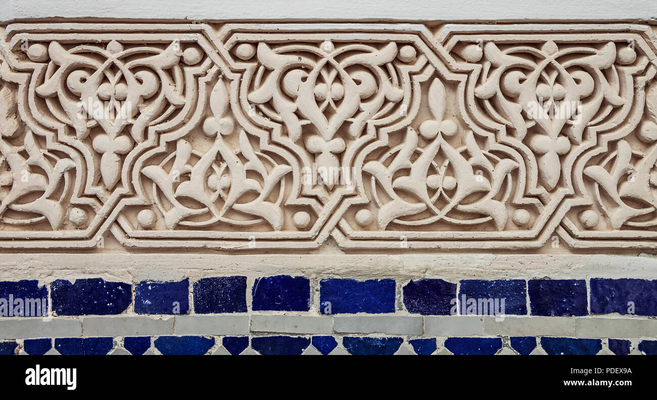 Moroccan Plaster Arabesque Carving in Fes, Morocco Stock Photo - Alamy