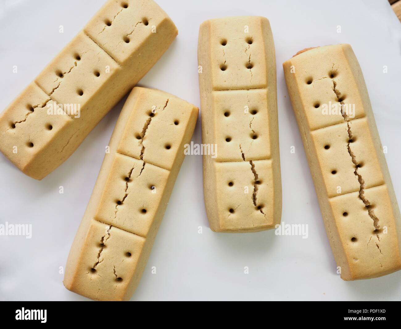 Pecan shortbread cookies hi-res stock photography and images - Alamy