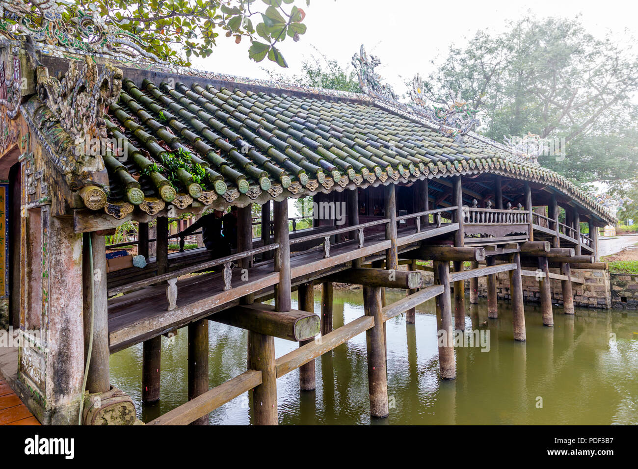 Thanh toan tile roof bridge hi-res stock photography and images - Alamy