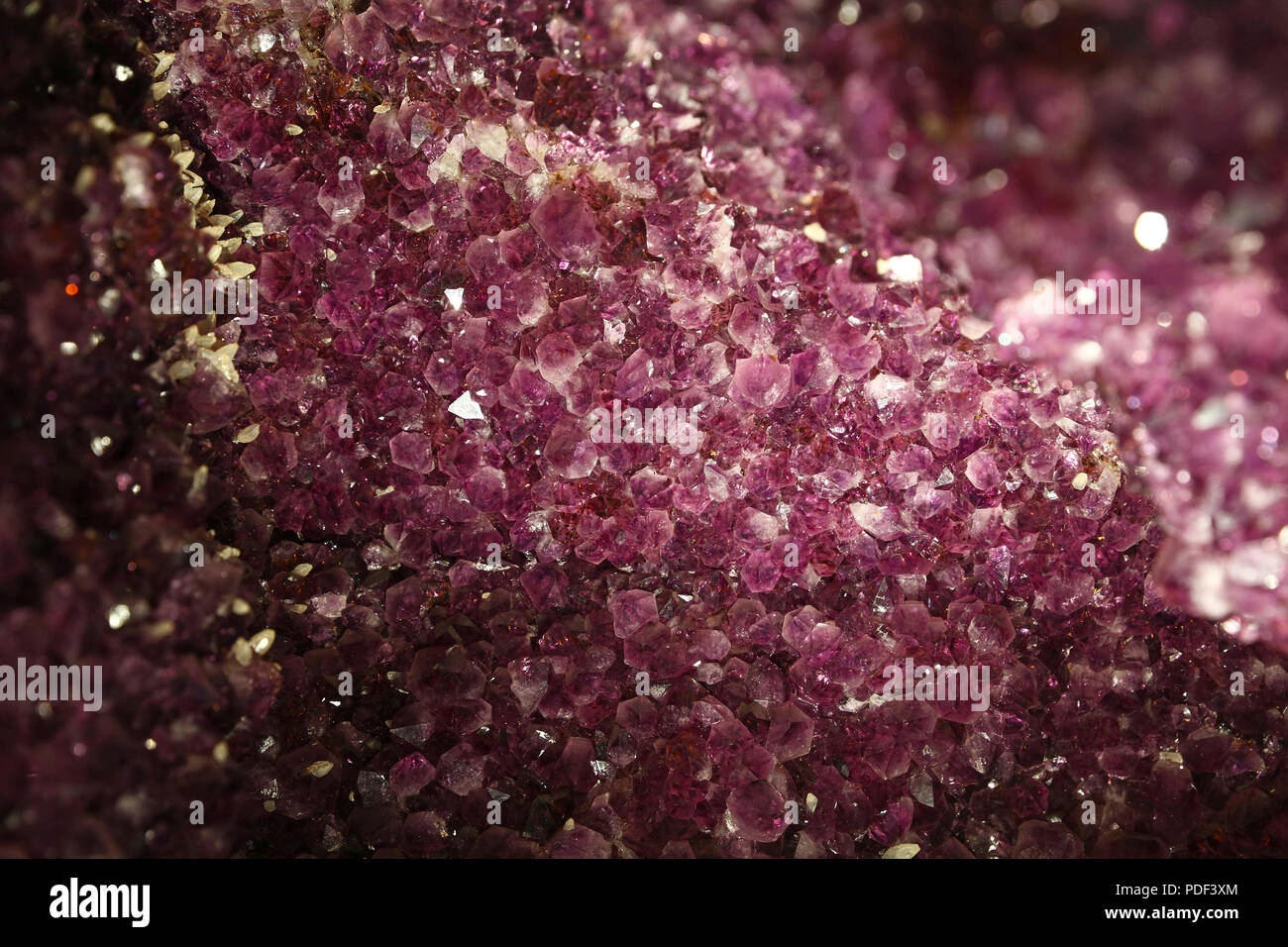 Pink geode hi-res stock photography and images - Alamy