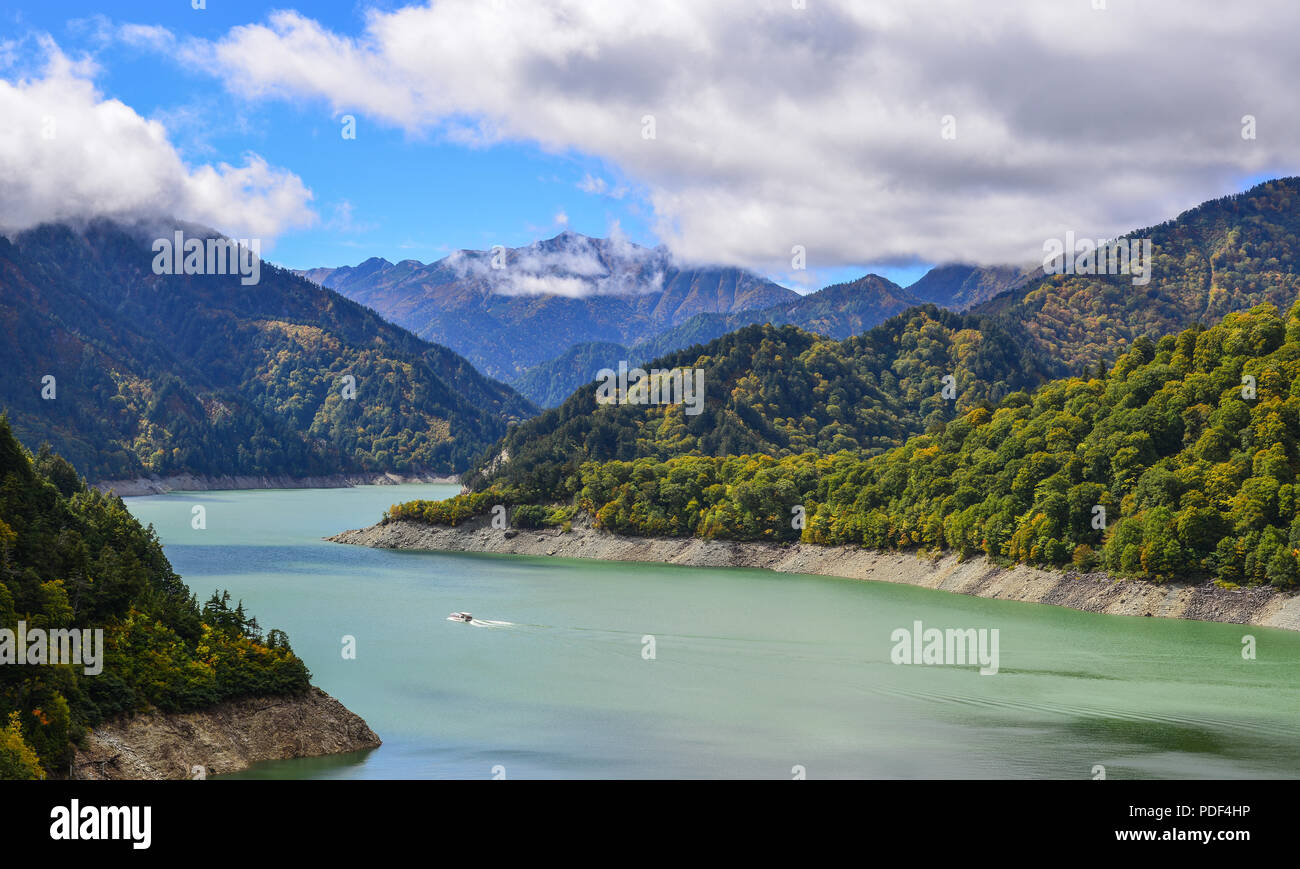 Mountain scenery at autumn in Tateyama Kurobe Alpine Route, Japan Stock ...