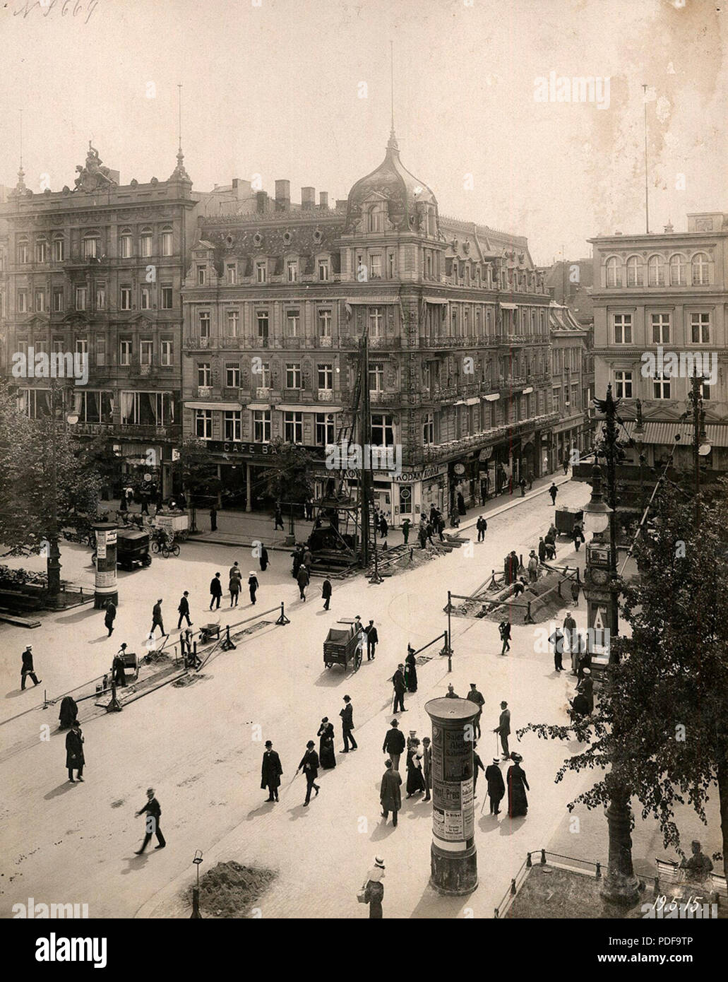 Pre war berlin hi-res stock photography and images - Alamy