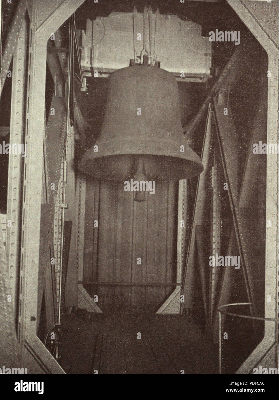 Historical church cologne cathedral hi-res stock photography and images ...