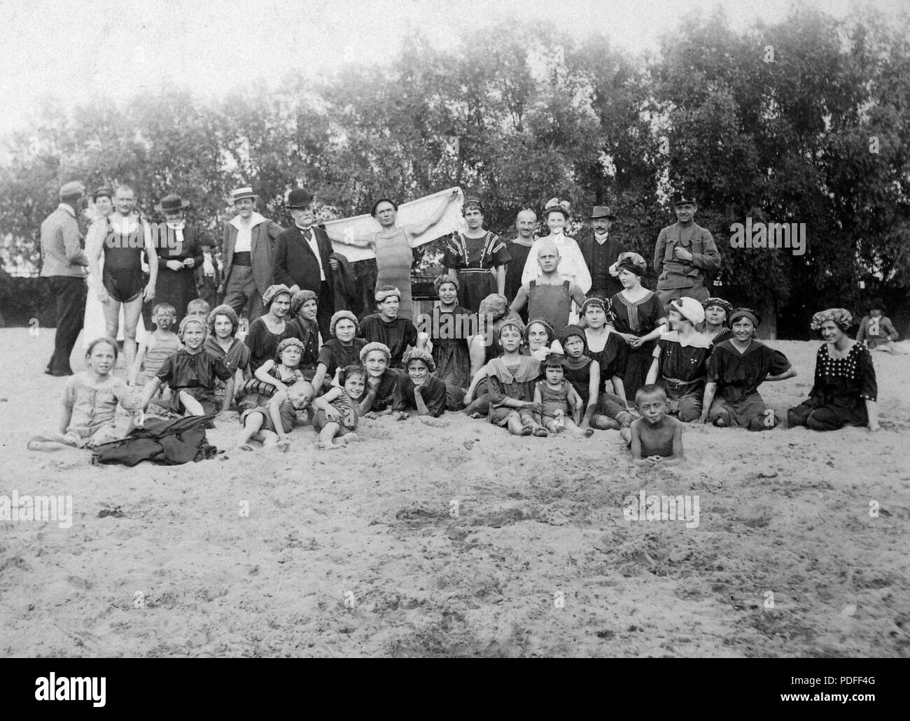 Bathing suits early 20th century hi-res stock photography and images ...
