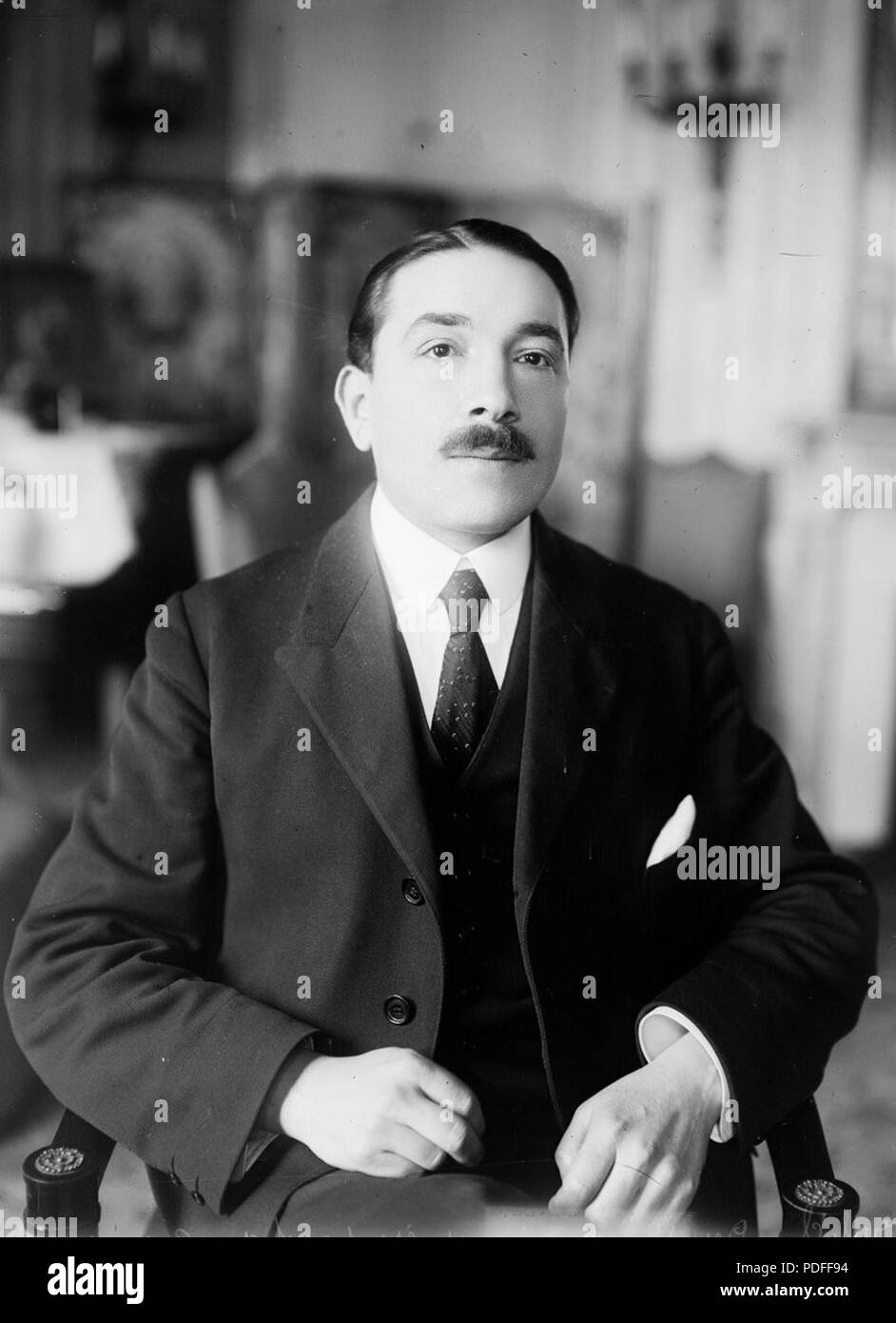 Historical phot Black and White Stock Photos & Images - Alamy