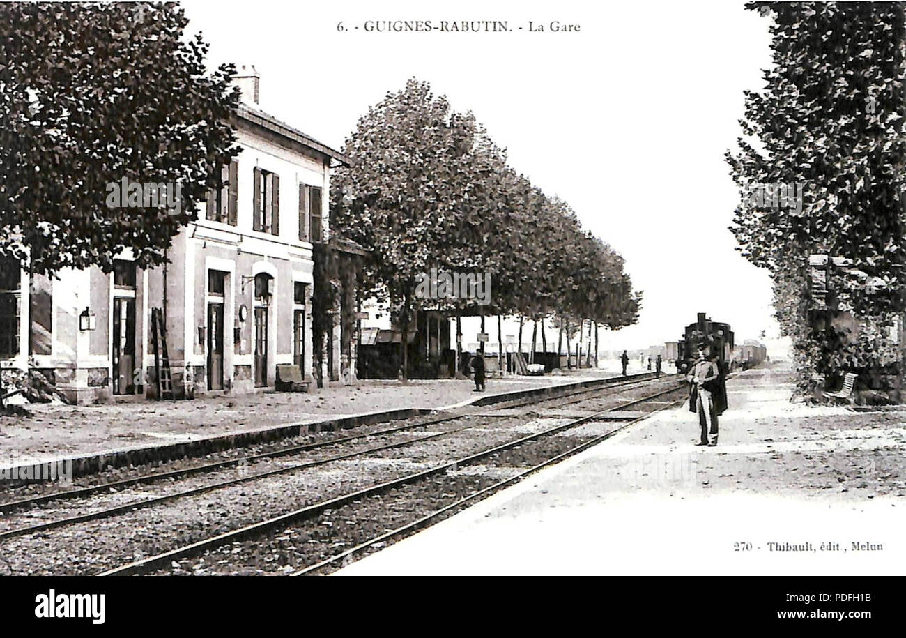 137 Gare de Guignes - CP1113 Stock Photo - Alamy
