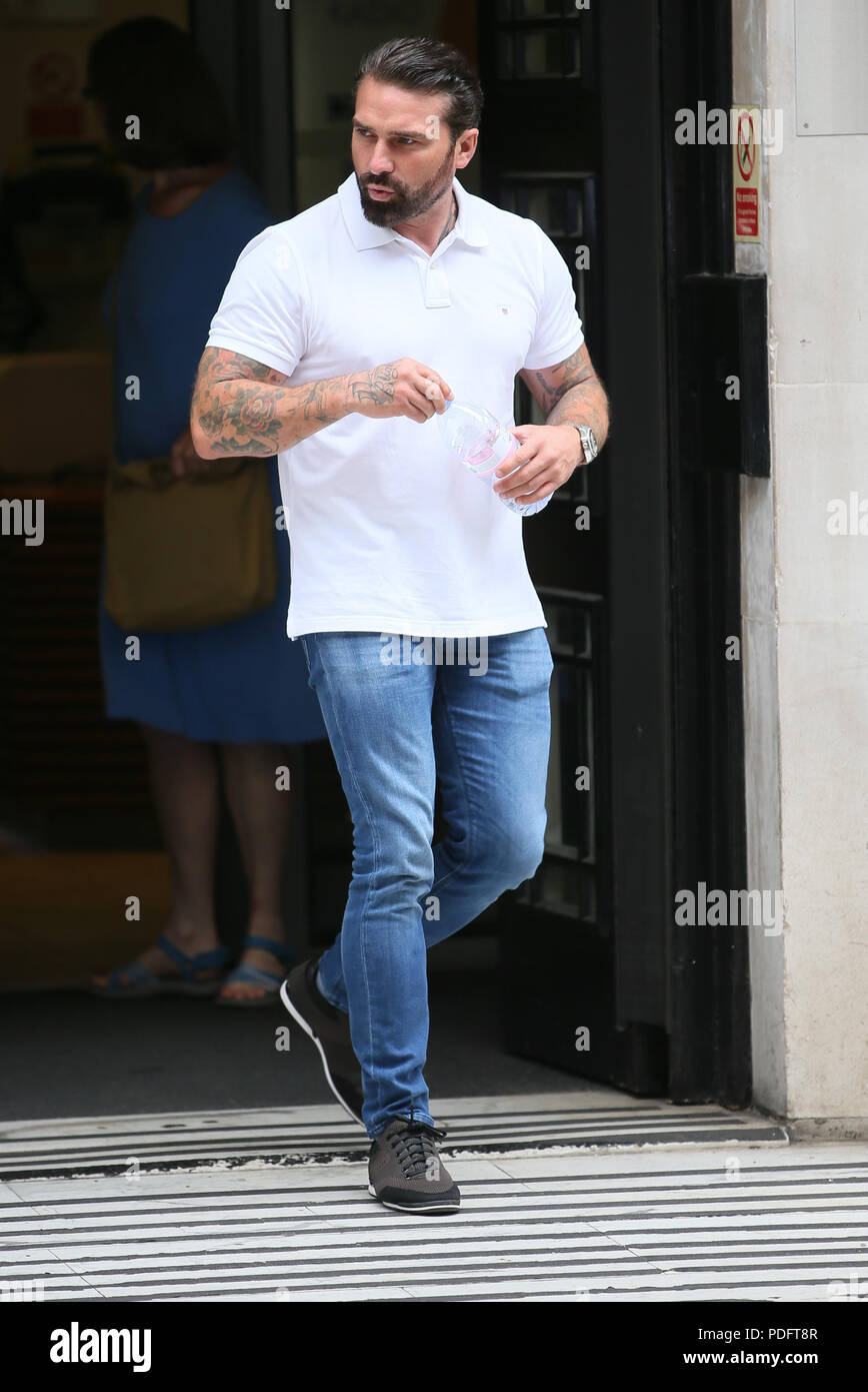 SAS TV Presenter Ant Middleton leaving BBC Radio Two studios appearing ...