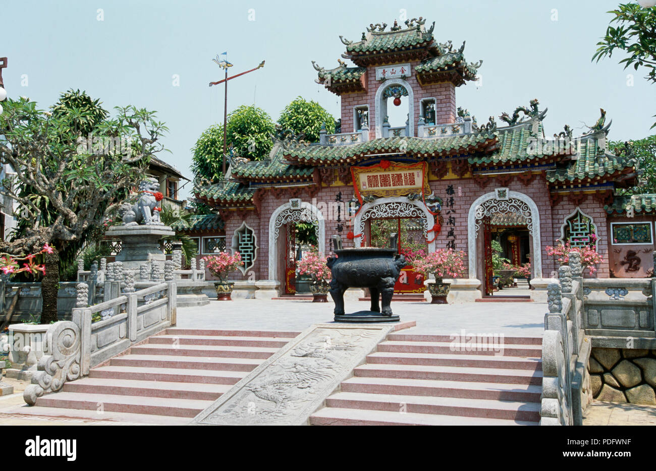 Assembly hall of fujian chinese congregation hi-res stock photography ...