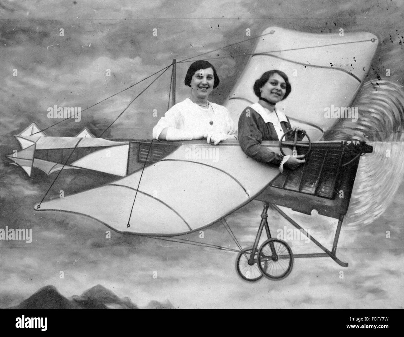 Flying portrait hi-res stock photography and images - Alamy