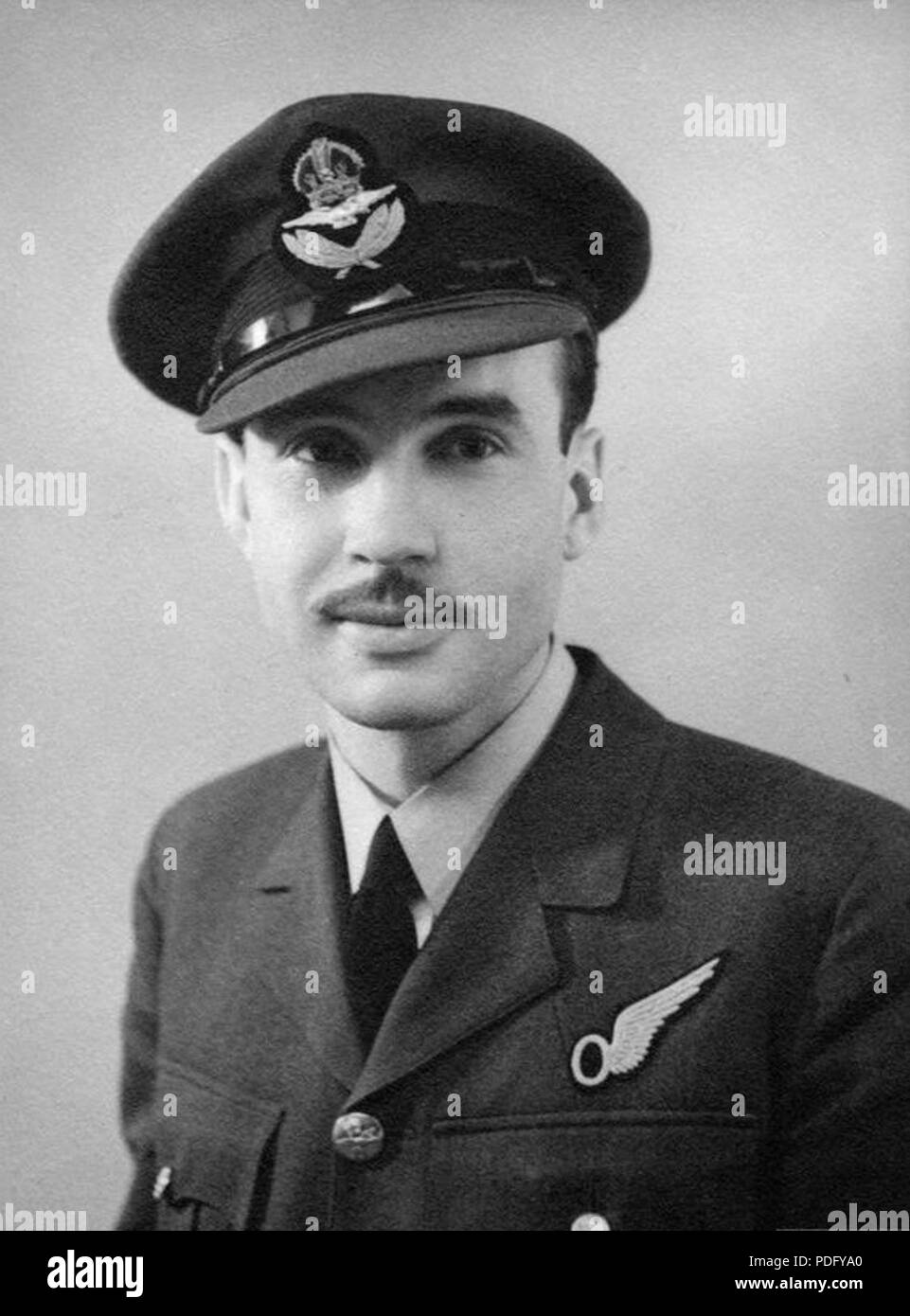 Flt hi-res stock photography and images - Alamy