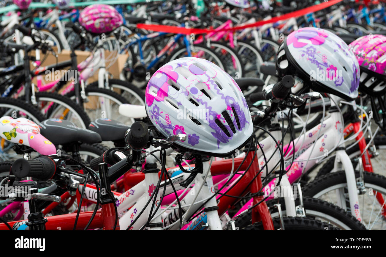 Colourful cycle helmets hi-res stock photography and images - Alamy