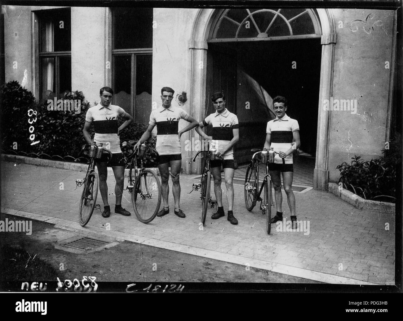 170 JO 1920 cyclisme sur route Stock Photo - Alamy