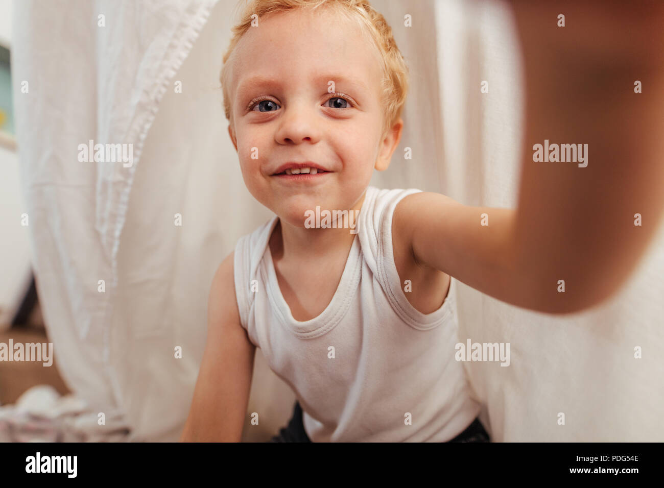 Little people hi-res stock photography and images - Alamy