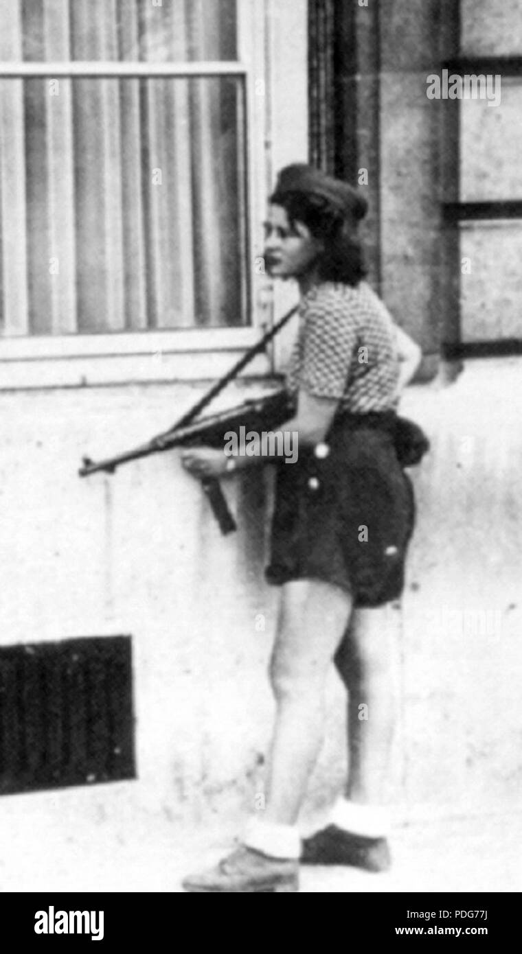 Weapon studies Black and White Stock Photos & Images - Alamy