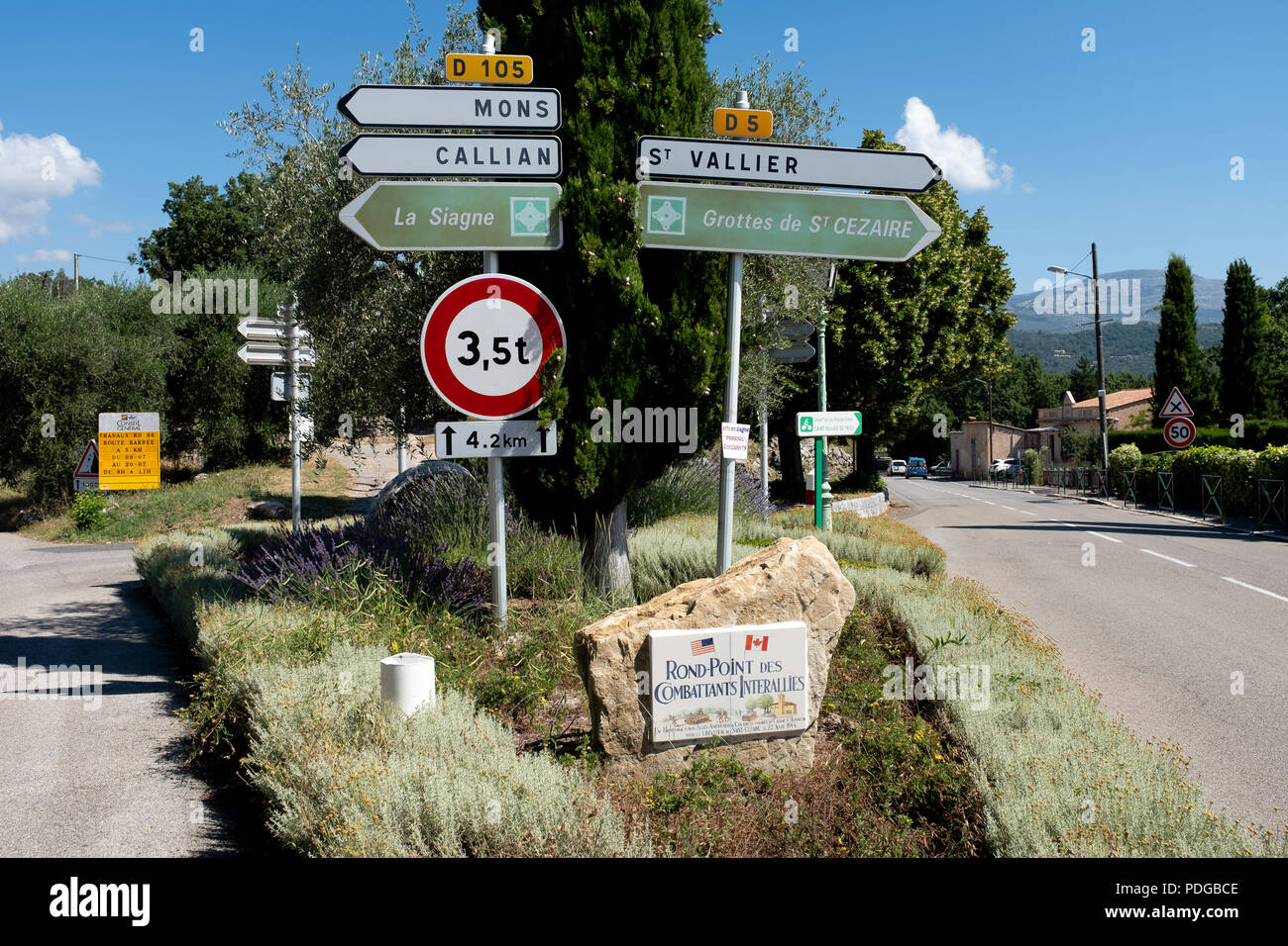 France village life hi-res stock photography and images - Alamy